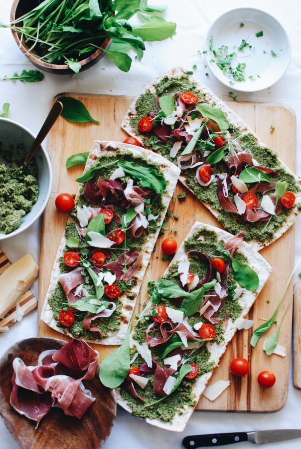 Flatout Flatbread Pizza with Grilled Broccoli Pesto and Prosciutto ...