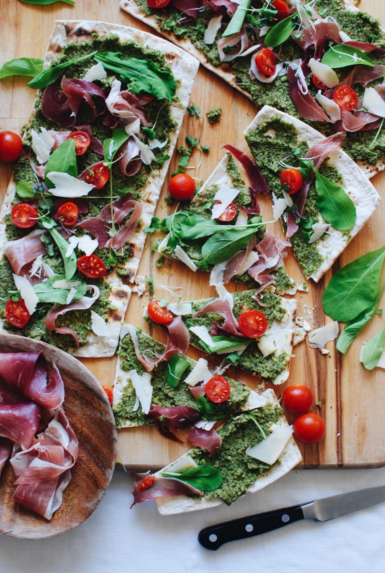 Flatout Flatbread Pizza with Grilled Broccoli Pesto and Prosciutto ...